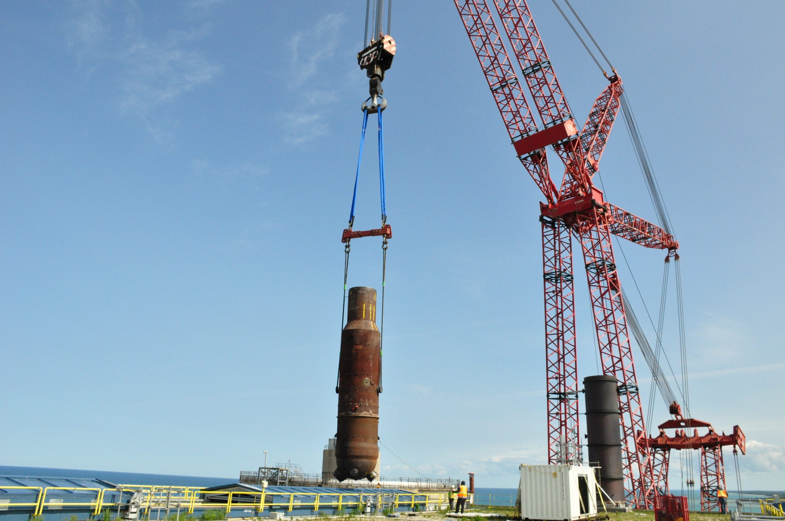 Mammoet is helping extend the life of one of the world’s largest ...